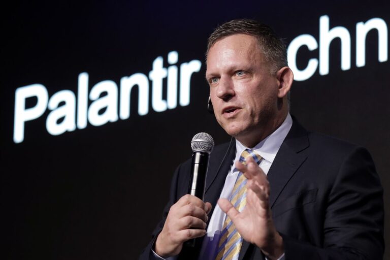 Palantir, Anduril Look to Secure Pentagon Contracts