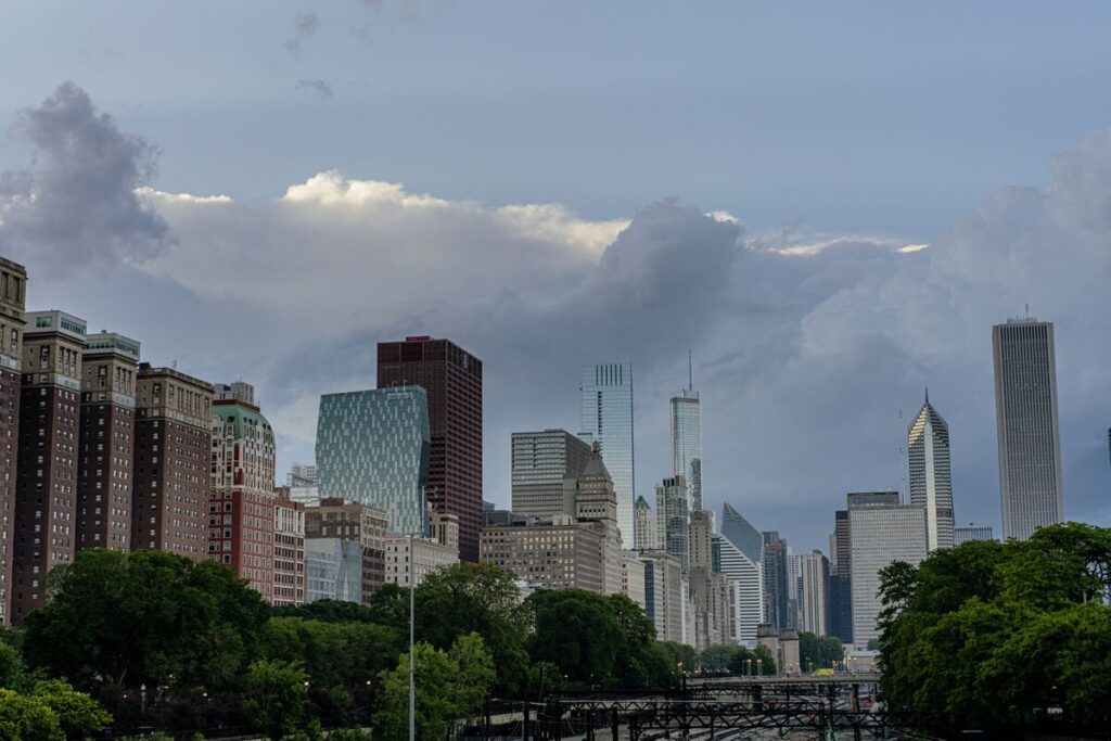 Peak6 relocates HQ from Chicago to Austin.