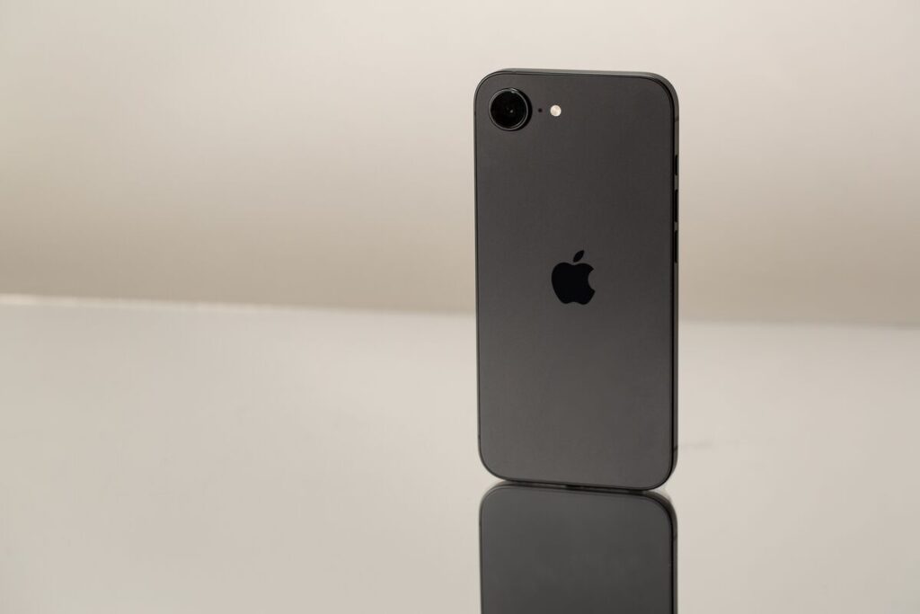 iPhone 16e Review: Apple's Affordable Entry-Level Phone Maintains ...