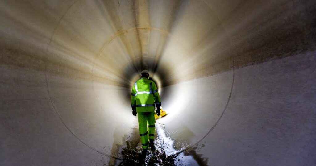 Water tunnel for Southern California.