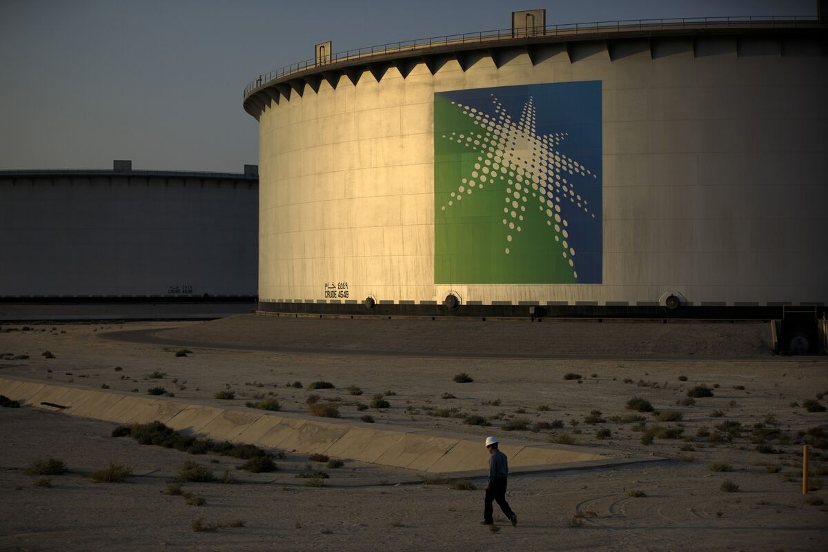 Aramco profit exceeds expectations in first sign of relief from pressure