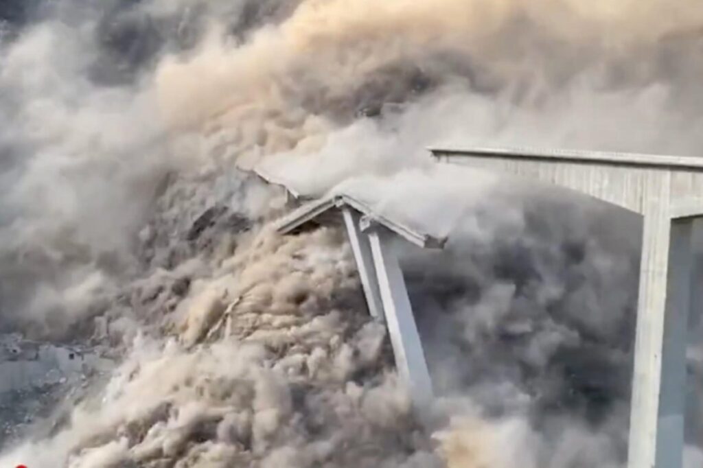 Chinese Bridge Collapses in Landslide Months After Opening
