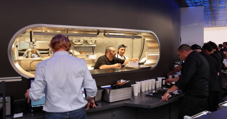 Head chef leaving Tesla Diner, staff suggests new format