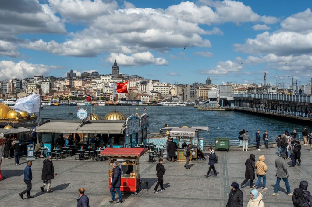 Fitch upgrades Turkey's rating outlook, Moody's status unchanged