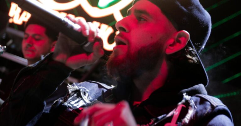 Jay Dee stars in a rhythmic film about his own story - 'Clika' Review